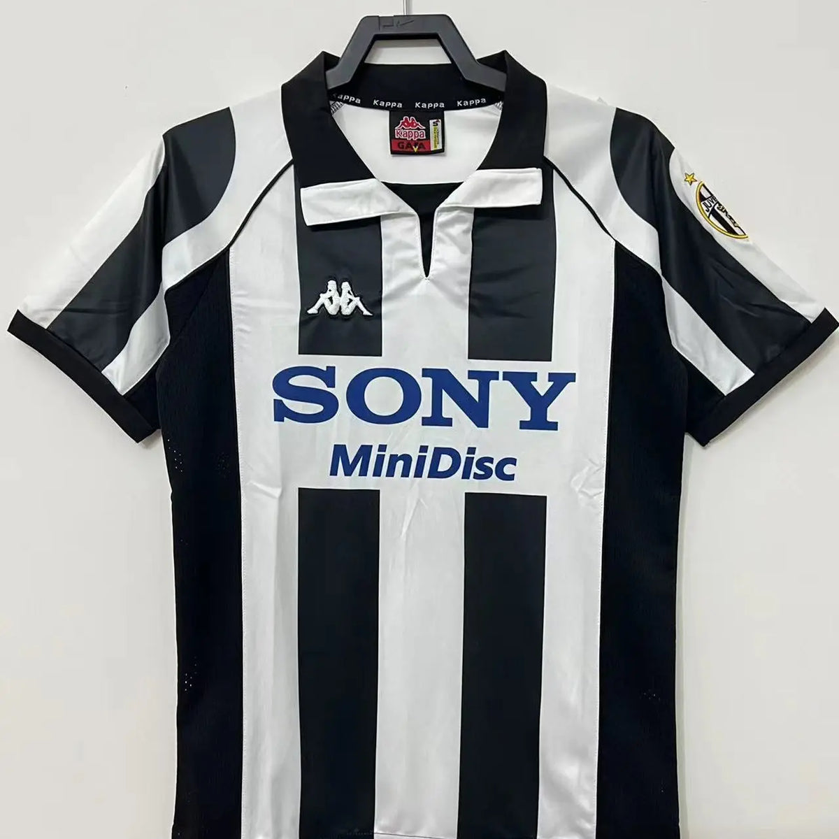 Juventus home 1997-99 - Football DXB